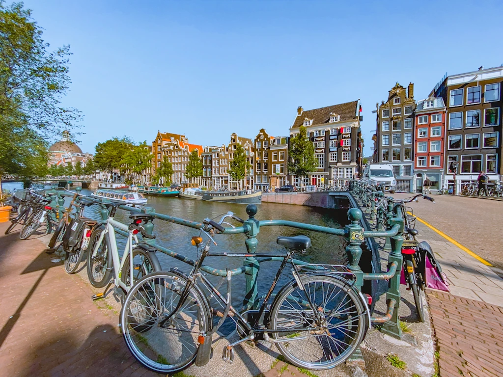 อยากเช่าจักรยานปั่นเที่ยวในอัมสเตอร์ดัมต้องทำอย่างไร? | BeyondYaovy