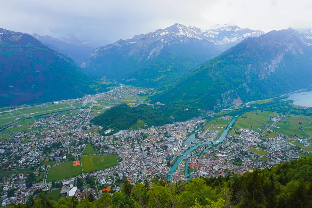 เที่ยวอินเทอร์ลาเคิน-ฮาร์เดอร์คูล์ม สวิตเซอร์แลนด์ | BeyondYaovy