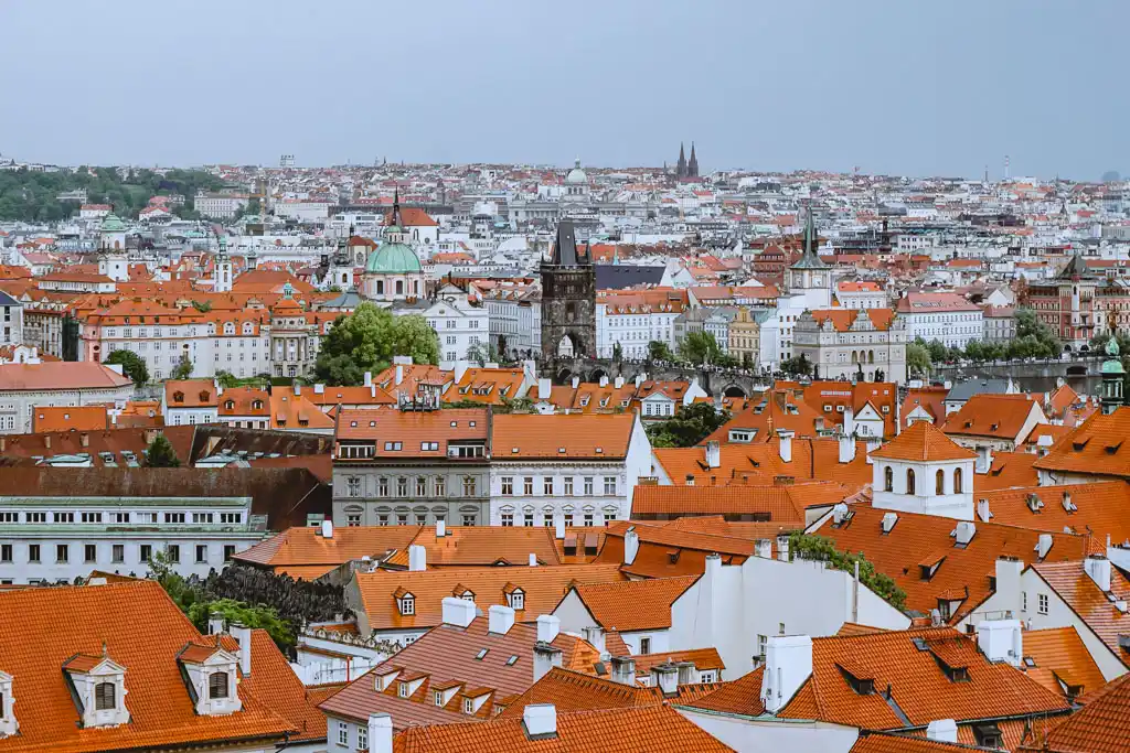 25+ เรื่องน่ารู้ก่อนไปเที่ยวปราก (Prague) พร้อมให้ขโมยใช้ฟรี | BeyondYaovy