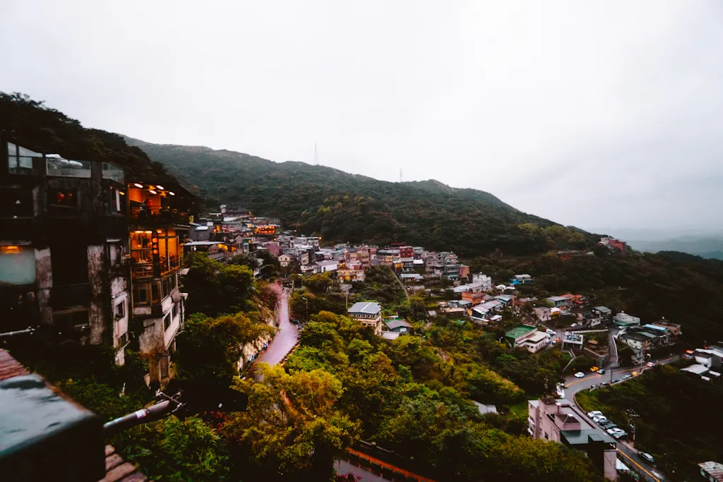 รีวิวเที่ยวเย่หลิว (Yehliu) + จิ่วเฟิ่น (Jiufen) ไปเช้าเย็นกลับจากไทเป | BeyondYaovy